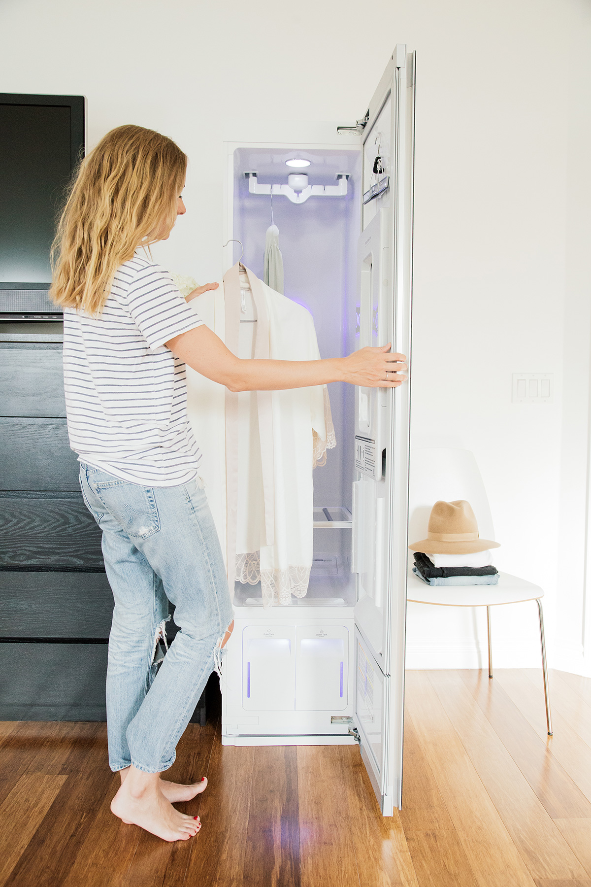 Keeping Clothes Happy - eat.sleep.wear